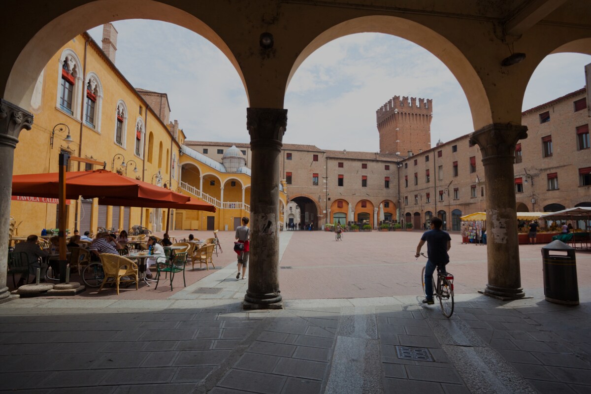 Rome to Ferrara / Ferrara to Rome Train Tickets | Italotreno